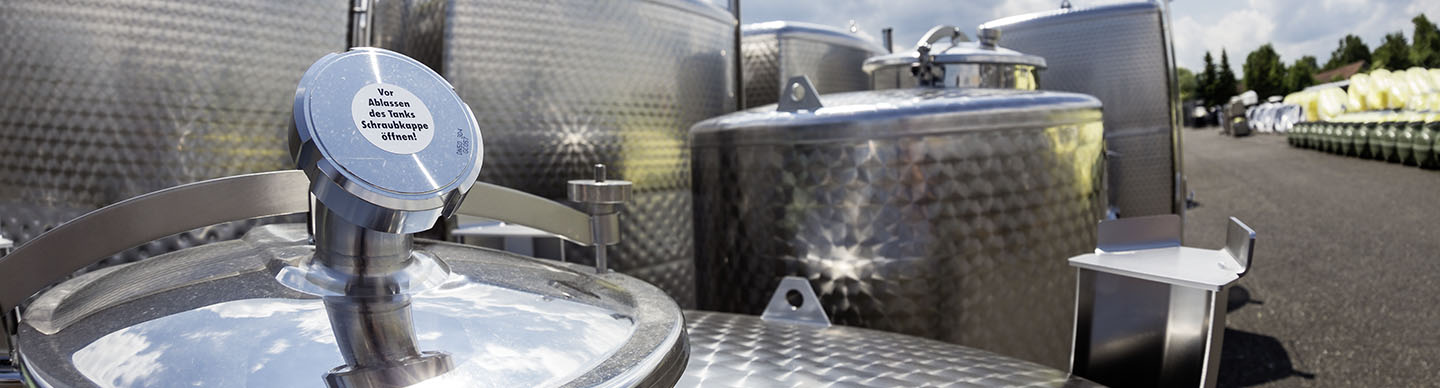 Storage, transportation and stacking tank ST-T - Speidel stainless ...